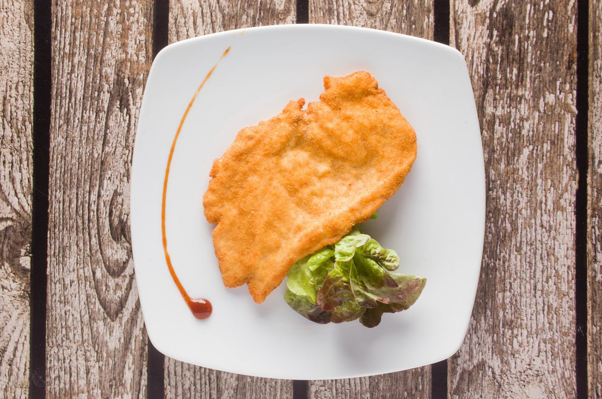 Snitel pane din piept de pui